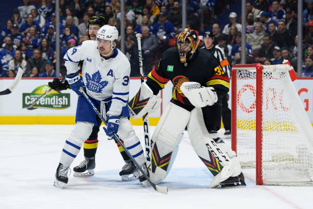 Canucks Defeat Maple Leafs 4-1, With 3-Goal 3rd Period In Saturday ...